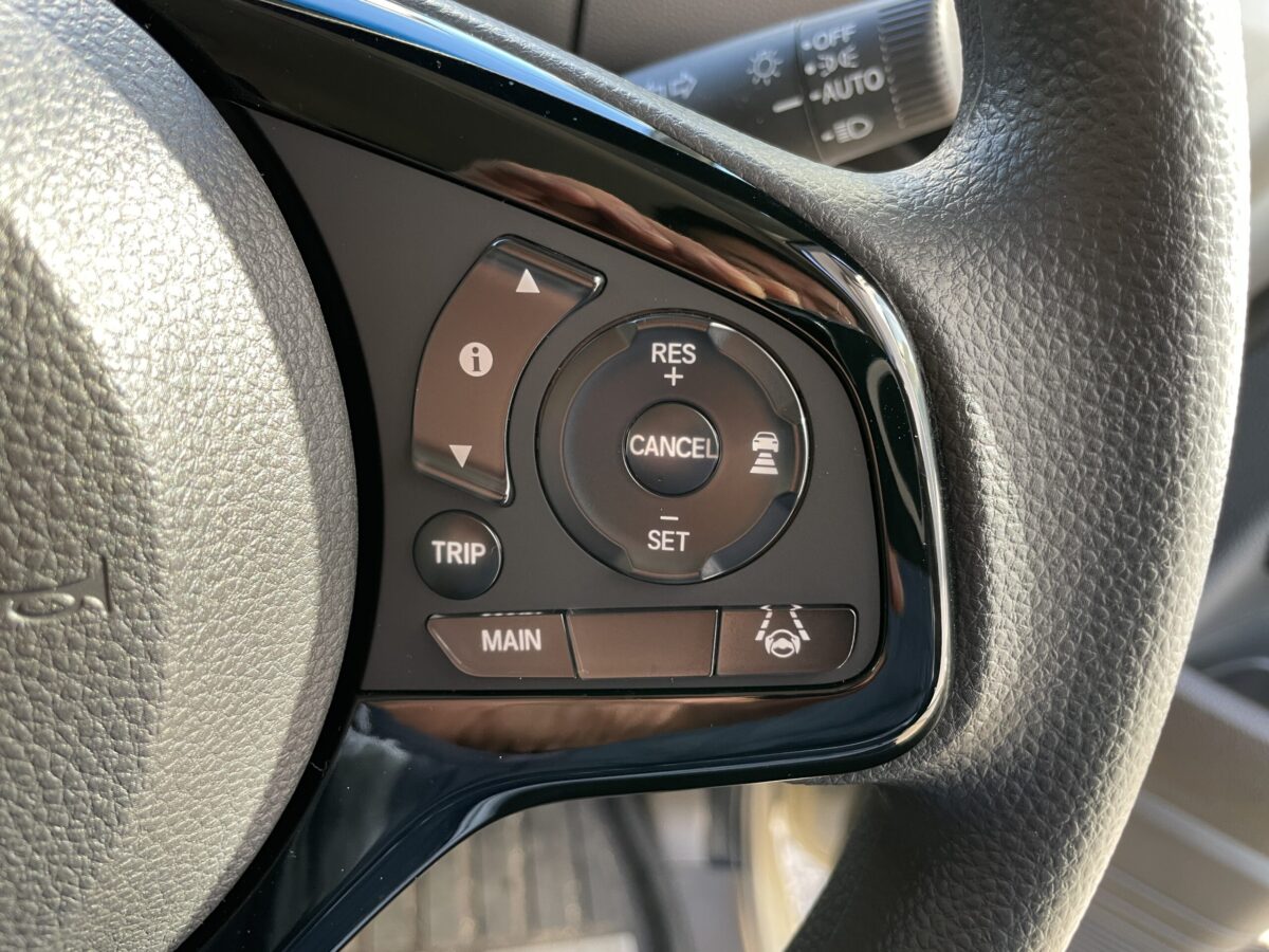 新型N-BOXのアダプティブクルーズコントロール(ACC)が進化。その使い方と注意点、実際に使った動画を公開。一般道では使えない？LKAS ...